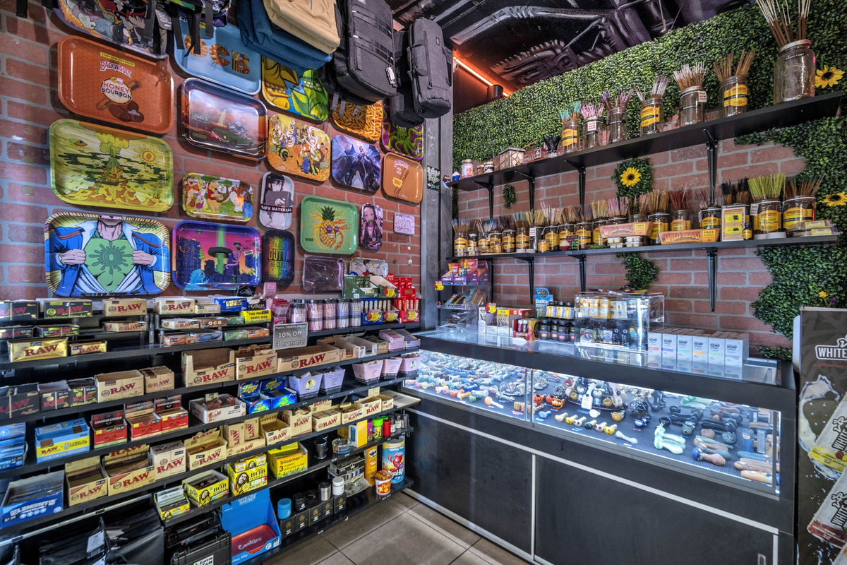 Discover Affordable Vape Products Near You | UVAPE & Kave Kava Lounge – University Vape