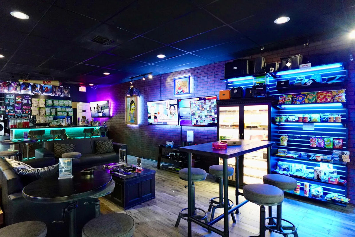Explore Davie's Premier Bar-Style Vapor Lounge – University Vape